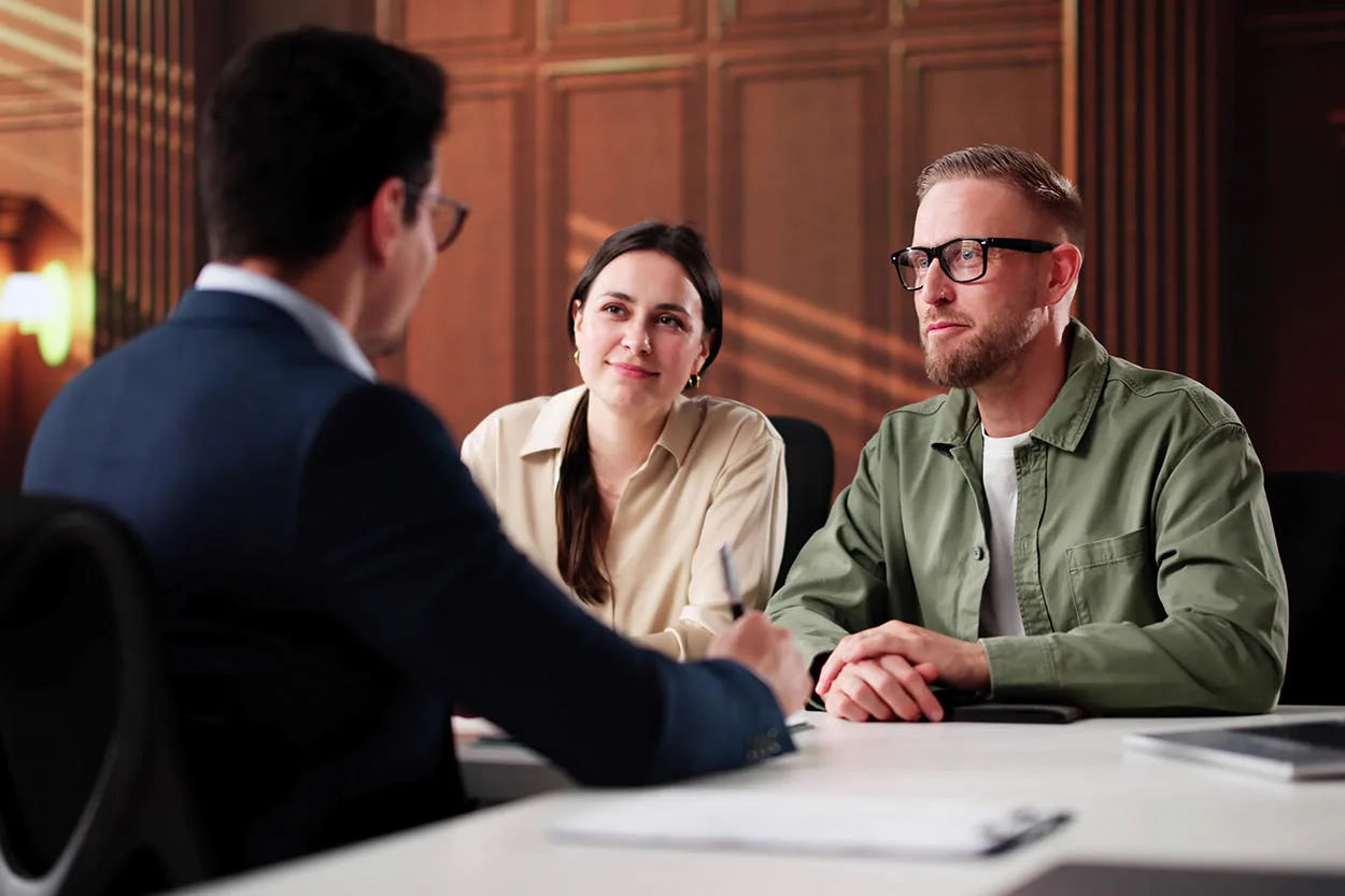 Public Liability vs Professional Indemnity Insurance | NRMA Insurance Blog