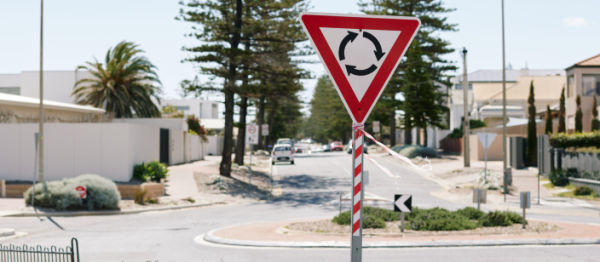 5 Need-to-Know Roundabout Rules to Improve Your Driving | NRMA ...